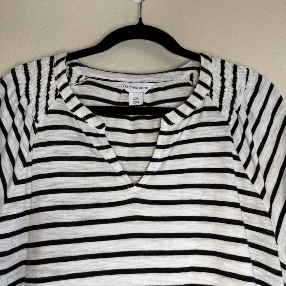 Liz Claiborne | Tops | 23 Liz Claiborne Monochrome Black And White ...